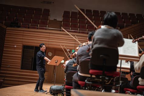 余隆谈 上海之春”开幕式演出：五十年后回看今天，我们能为时代留下什么？