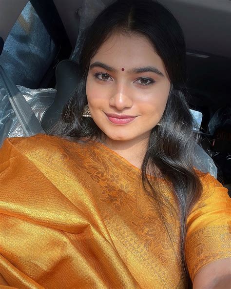 𝑆𝐴𝑁𝐷𝑅𝐴 Instagram