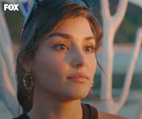 Hande Erçel