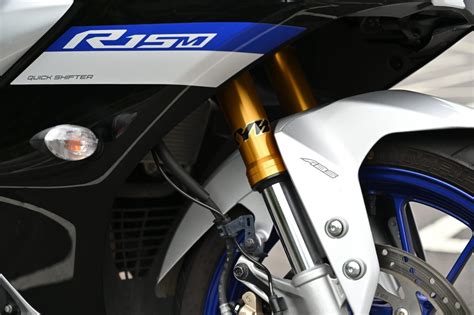 2022 Yamaha Yzf R15 V4m 站長試駕：可直接下賽道嗎？直攻m版值得嗎？