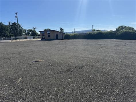 5077 Table Rock Rd Central Point Or 97502 Service For Sale