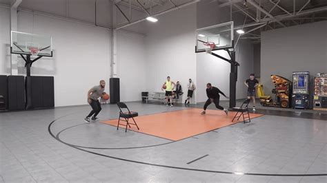 Matt Hackenberg on LinkedIn: 1v1 Weak Hand One of my favorite finishing drills… can be set to the…