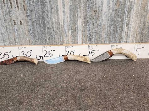 3 Flint Knapped Knives