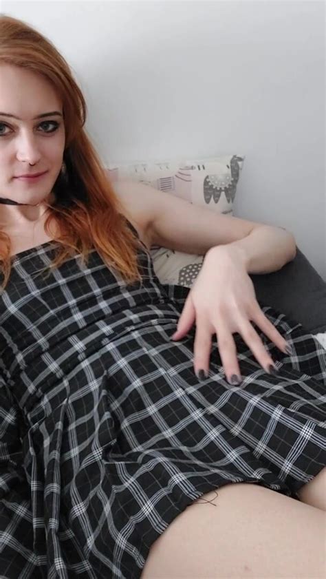 Want To Go Under My Dress 3