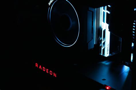 100 Red Team R Amd