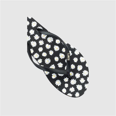 Rusty Zippin Printed Thong Black Daisies Thong On