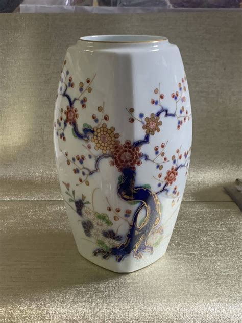 Yahooオークション 深川製磁 美術有田焼 梅の木 花瓶 宮内庁御用達