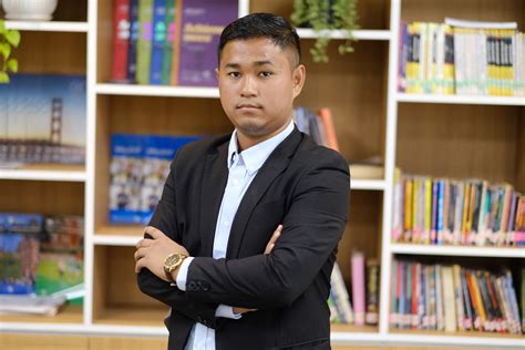 Zaw Hlaing Tun Crown Education