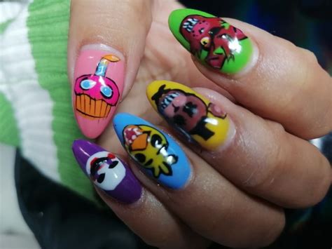 Fnaf nails Uñas de alienígenas Manicura de uñas Diseños de uñas