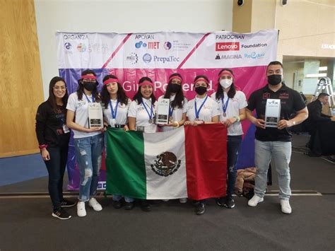 Ganan alumnas del CECyTECH tres primeros lugares en torneo internacional de robótica Portal