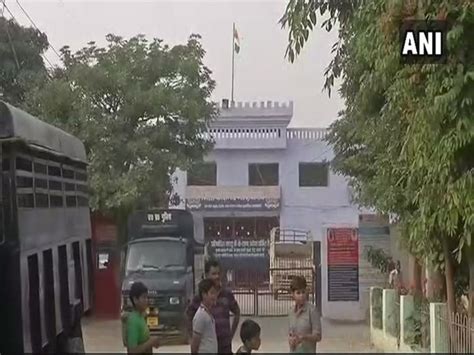 Uttar Pradeshs Dasna Jail Launches Radio Station For Prisoners