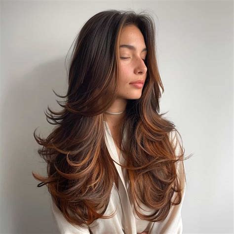 Gorgeous Long Layered Hair Ideas For