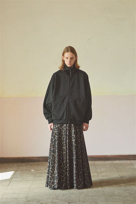 LAD MUSICIANの2023年春夏コレクションが公開