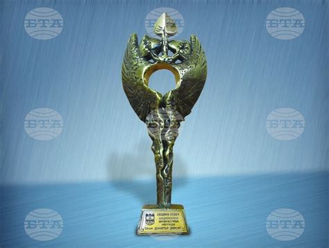 Започна приемът на номинации за националната литературна награда Проф Димитър Димов и за