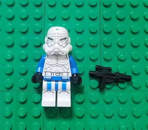 Lego Star Wars Special Forces Commander Clone Trooper Minifigure £1132