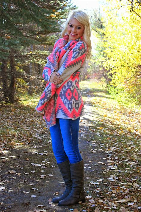 22 Ways To Wear Neon Styles Weekly