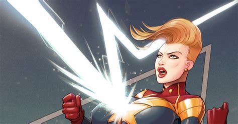 Large Breasts Captainmarvel Carol Danvers Captain Marvel Pixiv