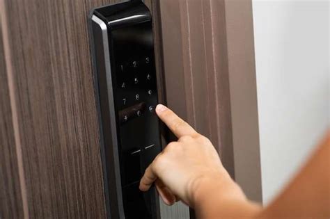 Advantages And Disadvantages Of RFID Door Lock Systems