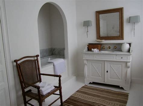 Cozy Bath Nook With White Rooms