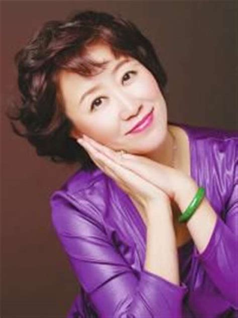 饥渴的熟妇23p图片区相册图集 女人吧