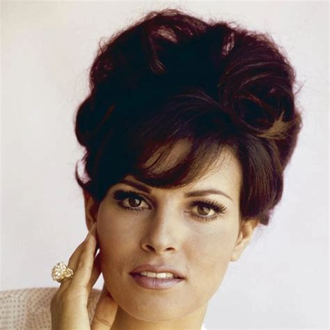 60s Hairstyles Women