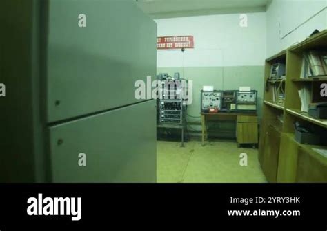Secret Nuclear Bunker Stock Videos And Footage Hd And 4k Video Clips Alamy