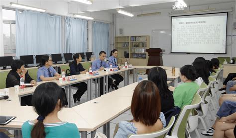 学党史 · 办实事 学党史明悟初心 办实事为生解困——市妇联、市女检察官协会与我校联合举办女大学生就业法律风险预防座谈会求职