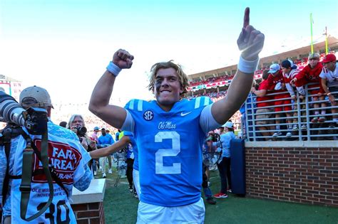 Ole Miss Rebels Move Up To No 9 In Latest Cfp Rankings