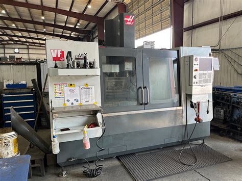 Cnc Machine Shop With Advanced Cnc Milling Machines Exp Fabrication