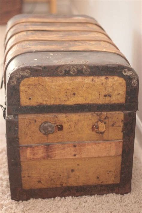 Where Do I Find The Materials To Restore This Old Trunk Old Trunks