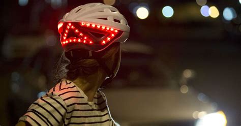 Lumos Helmet การปฏิวัติความปลอดภัยสำหรับนักปั่นจักรยาน