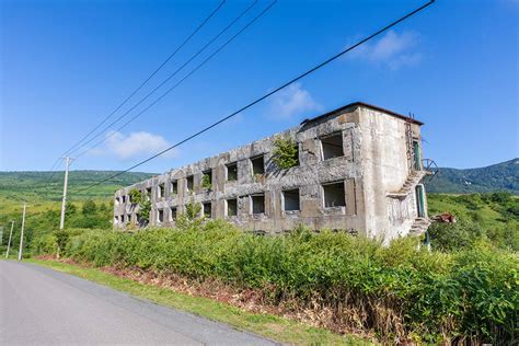 岩手の廃墟松尾鉱山の閉山理由は立ち入り禁止の心霊スポット事故や赤い部屋湖の噂って女子旅専門のモーレツ女子旅部