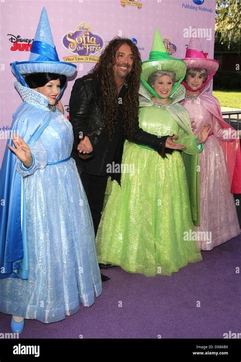 Jess Harnell Sofia The First