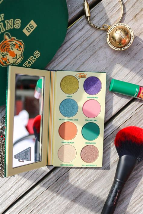 Mac Stranger Things Makeup Collection I