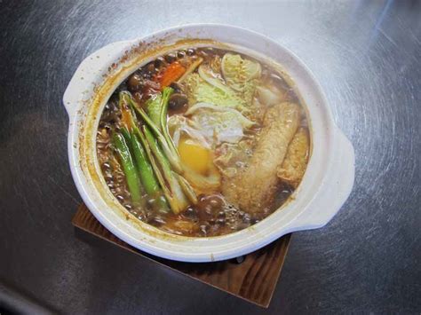 公式 定食とお弁当のおはし 味噌煮込みうどん