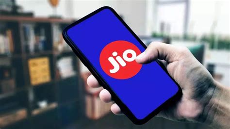 वर्षभर चालणारे जिओचे 3 जबरदस्त रिचार्ज दररोज मिळवा 25gb डेटा