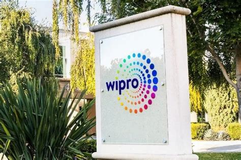 Wipro 50 Salary Cut What Cfo Says About New Joinees And Their