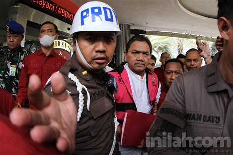 Jadi Tersangka Anggota Bpk Achsanul Qosasi Diduga Terima Rp40 Miliar