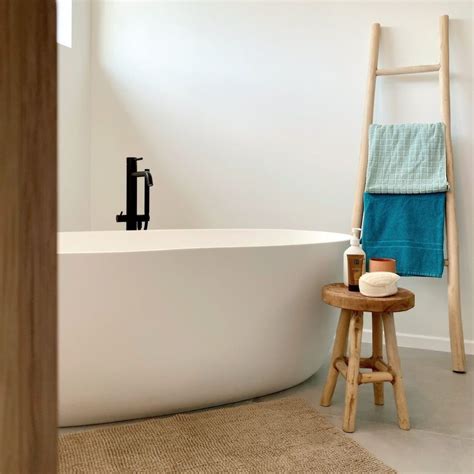 RIHO | Bathroom products manufacturer