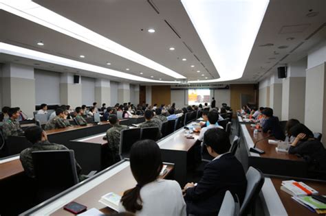 전북은행 새로운 시대를 창조한 메디치 가문의 리더십