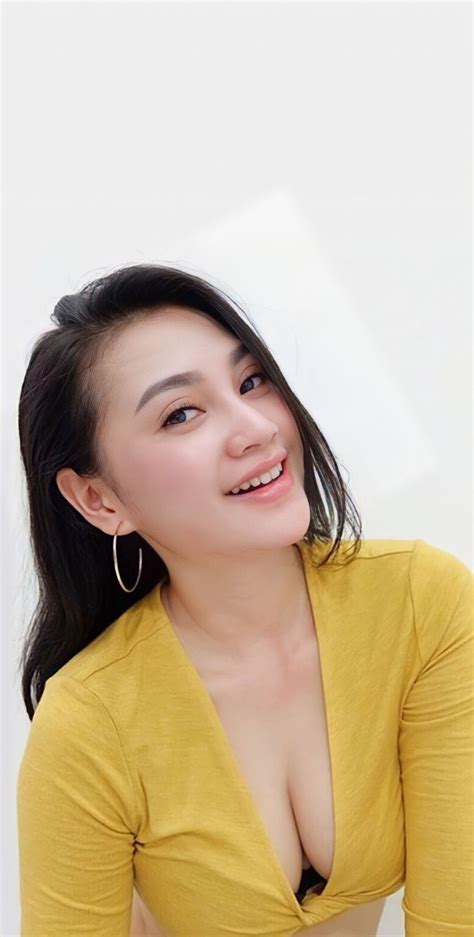 Dessy Eccy Punon Gadis Gadis Cantik Wanita Cantik Wanita Terseksi