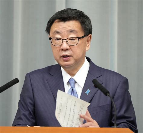 日政府公布安倍国葬预算约166亿日元，引民间及在野党强烈谴责手机新浪网