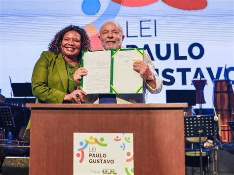 Lei Paulo Gustavo Marca Retomada Da Cultura No País Revista Continente