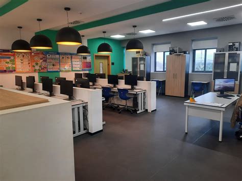 Il Kulleġġ San Benedittu L Iskola Medja Dr Maria Sciberras Ħal Kirkop Il Kulleġġ San