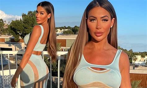 Chloe Ferry Flaunts Her Eye Popping Curves In A Racy Cut Out Bralette