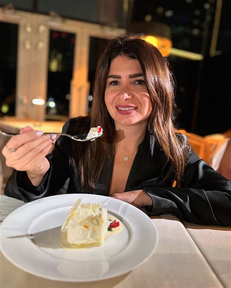 Nancy Sibai Omari ️ ‎الصالون الأزرق يطلق عنابي أفنيو احتفاء بالإبداع