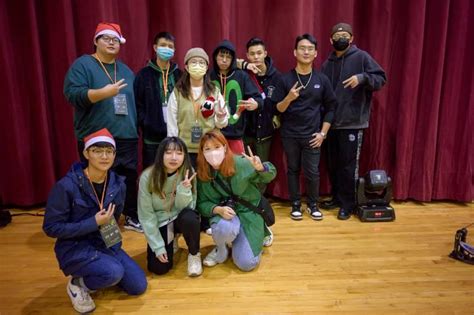 金大歲末耶誕派對火熱 校園洋溢節慶氛圍