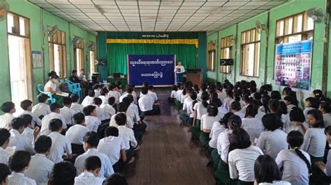 ဒေါပုံမြို့နယ်တွင် လူငယ်များ ဗလငါးတန်နှင့်ပြည့်ဝစေရေးအတွက် လူငယ်ရေးရာအသိပညာပေး ဟောပြောပွဲ