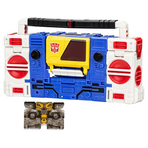 Transformers Generations Legacy Evolution Voyager Twincast