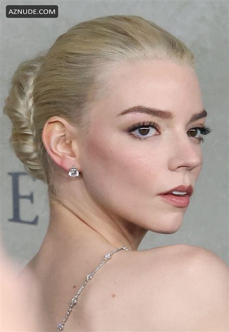 Anya Taylor Joy Sexy Flaunts Her Hot Legs At The Gorge Premiere In Los